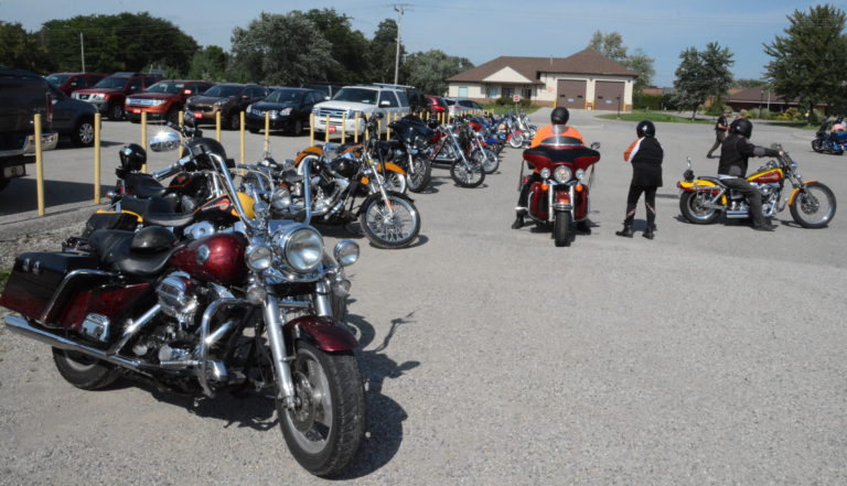 Memorial motorcycle ride attracts over 100 bikers – The Aylmer Express